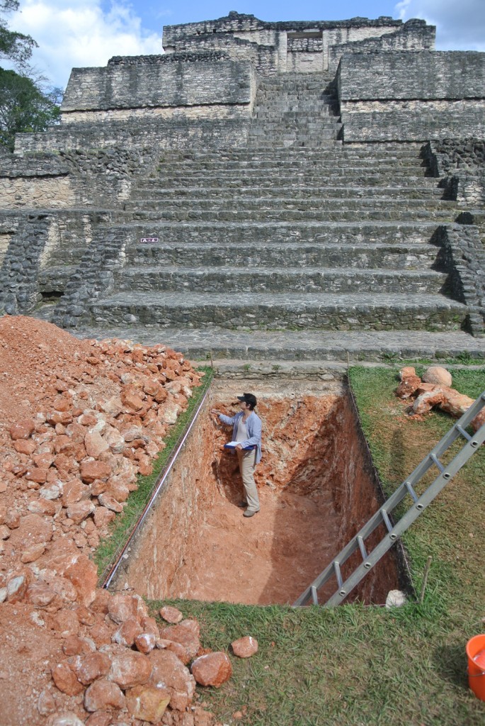 Week 6 (March 4 - March 10, 2013) - Caracol Archaeological Project